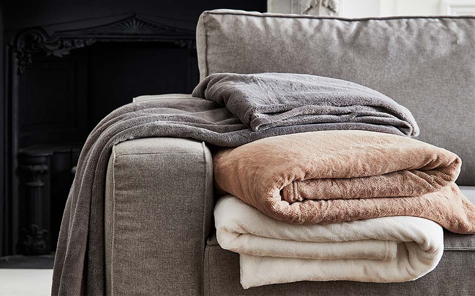 Plaid et couvre lit - Plaids Fourrure | alinea